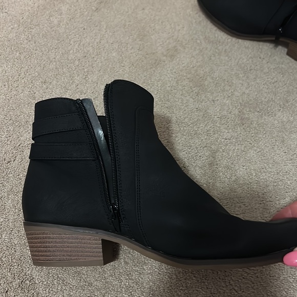 Denver Hayes | Shoes | Black Denver Hayes Boot | Poshmark